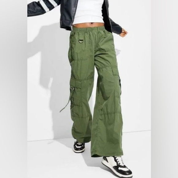 wild fable | Pants & Jumpsuits | Wild Fable Olive Green Cargo Pants ...